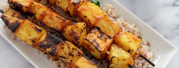 Recette végétarienne - Brochettes de tofu et ananas